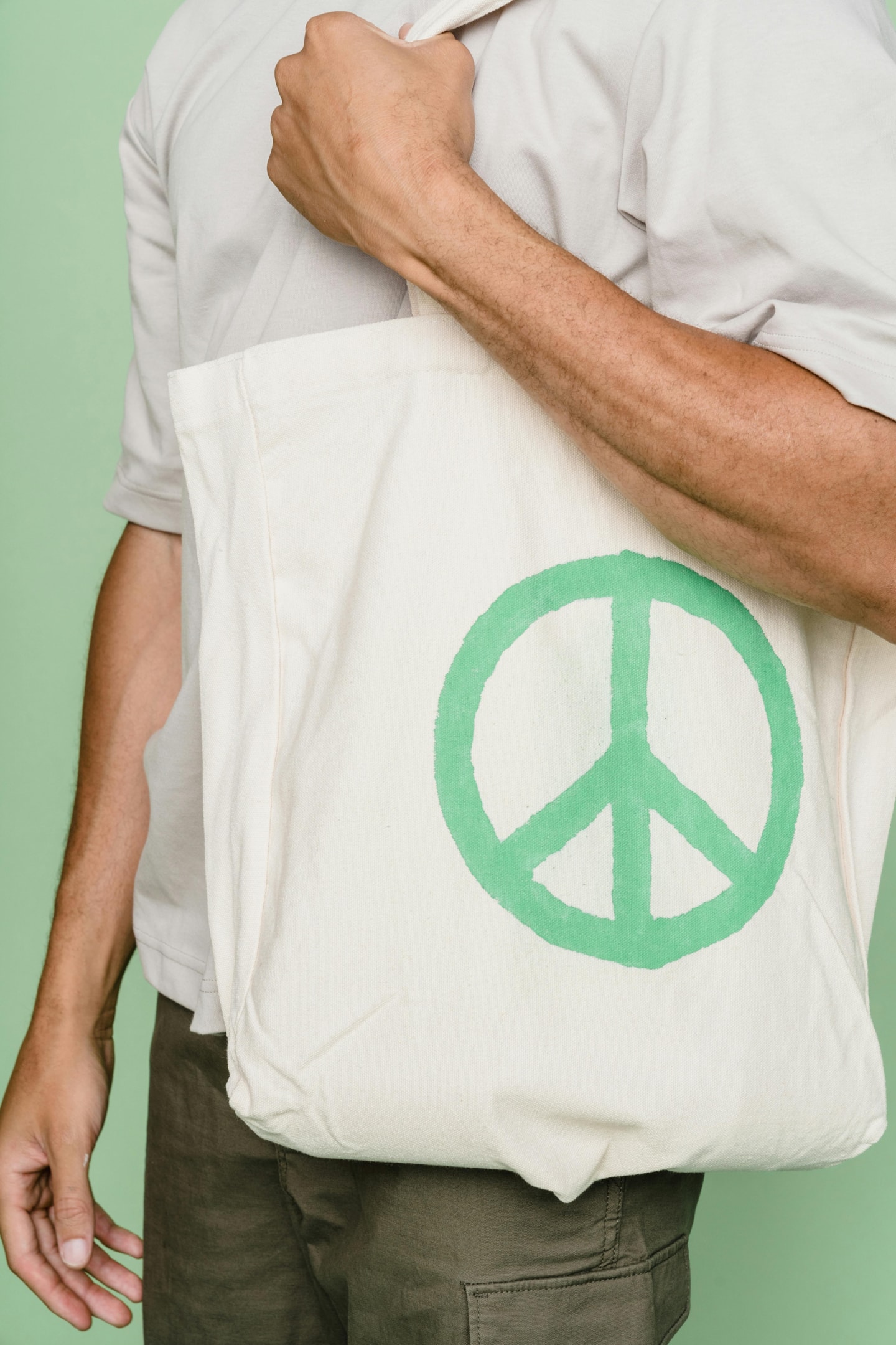What Are Tote Bags? A Comprehensive Guide to Their Uses and Benefits ...